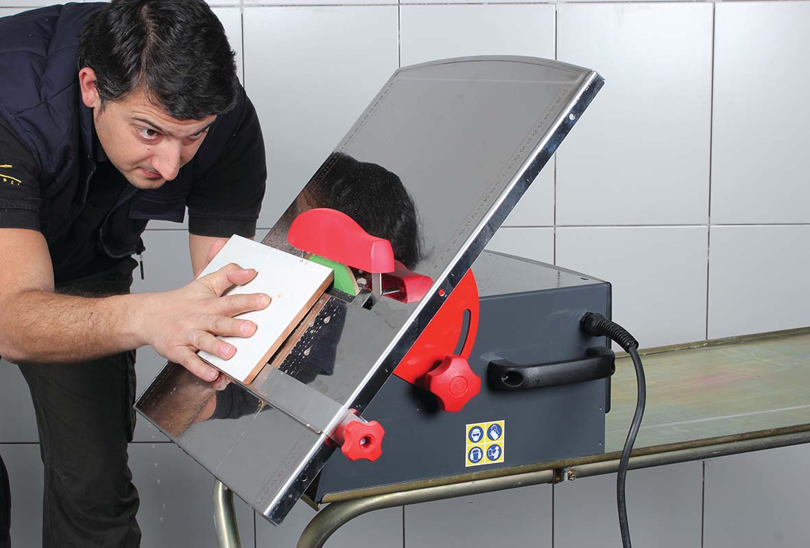 Different Types of Tile Cutting Machine for Your Home Projects