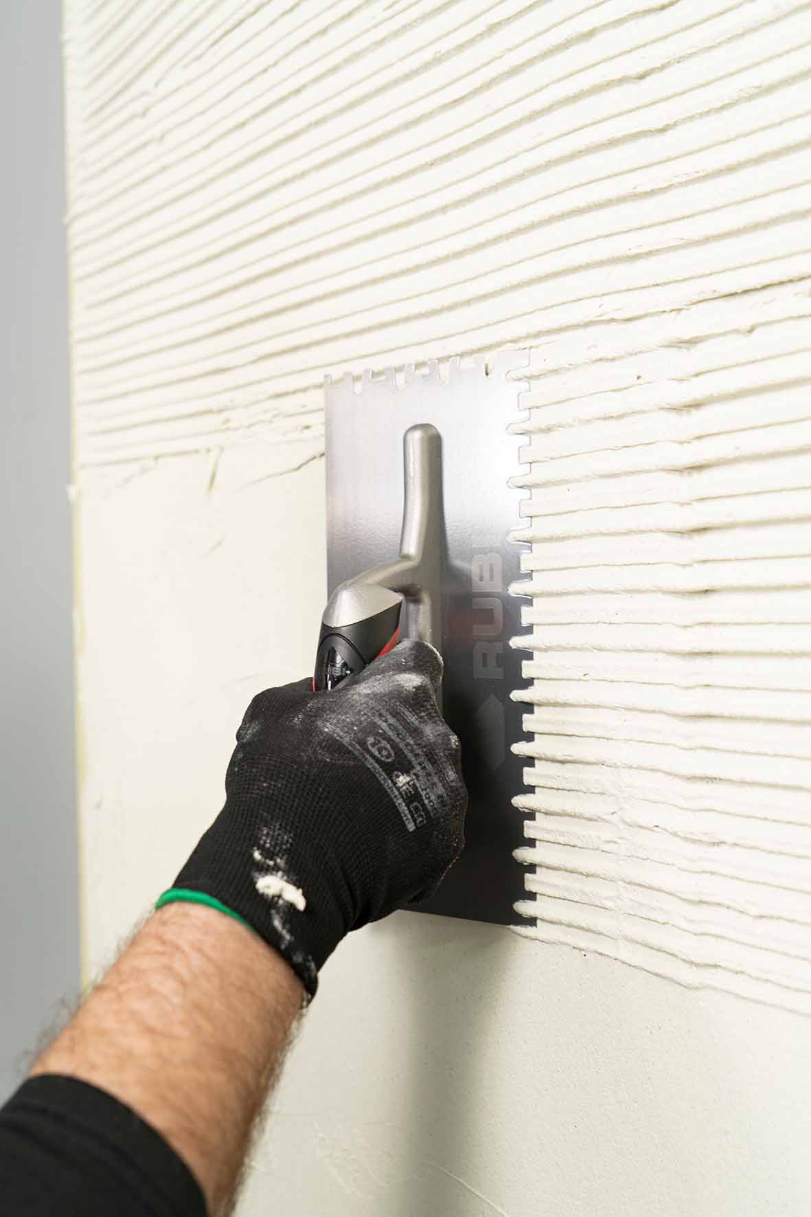 Tiling Trowels: How to use our YW Trowel