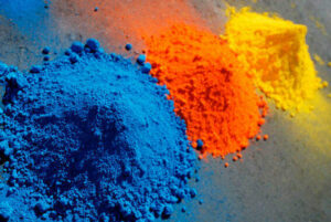 Comment préparer le béton coloré pour votre terrasse