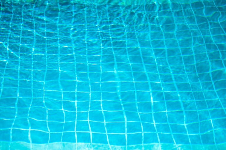 How to Choose and Install Pool Tile – Rubi Blog USA