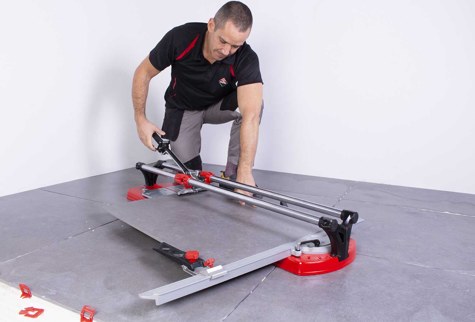 Different Types of Tile Cutting Machines for Your Home Projects – Rubi ...