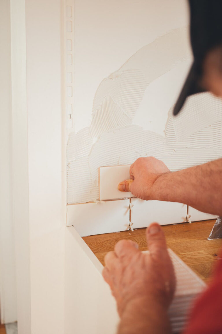 How to Make Exposed Tile Edges Look Finished: Tips and Tricks – Rubi ...